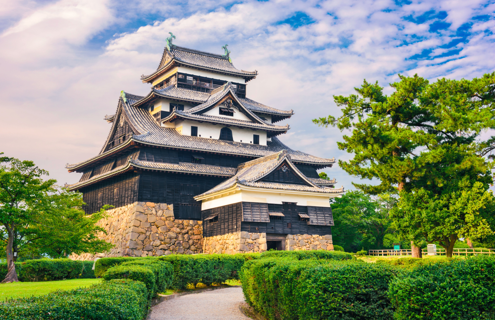 Discover Japan's iconic medieval castles | Evaneos