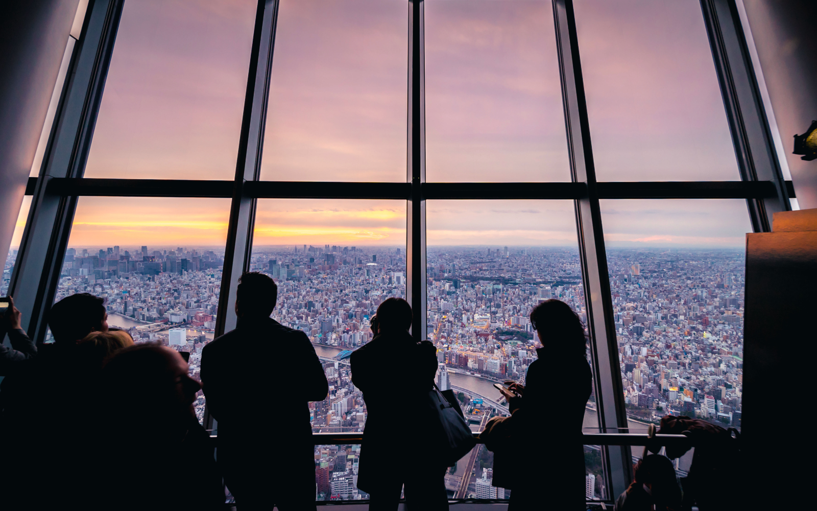 Catch the dazzling views from Tokyo’s skyscrapers | Evaneos