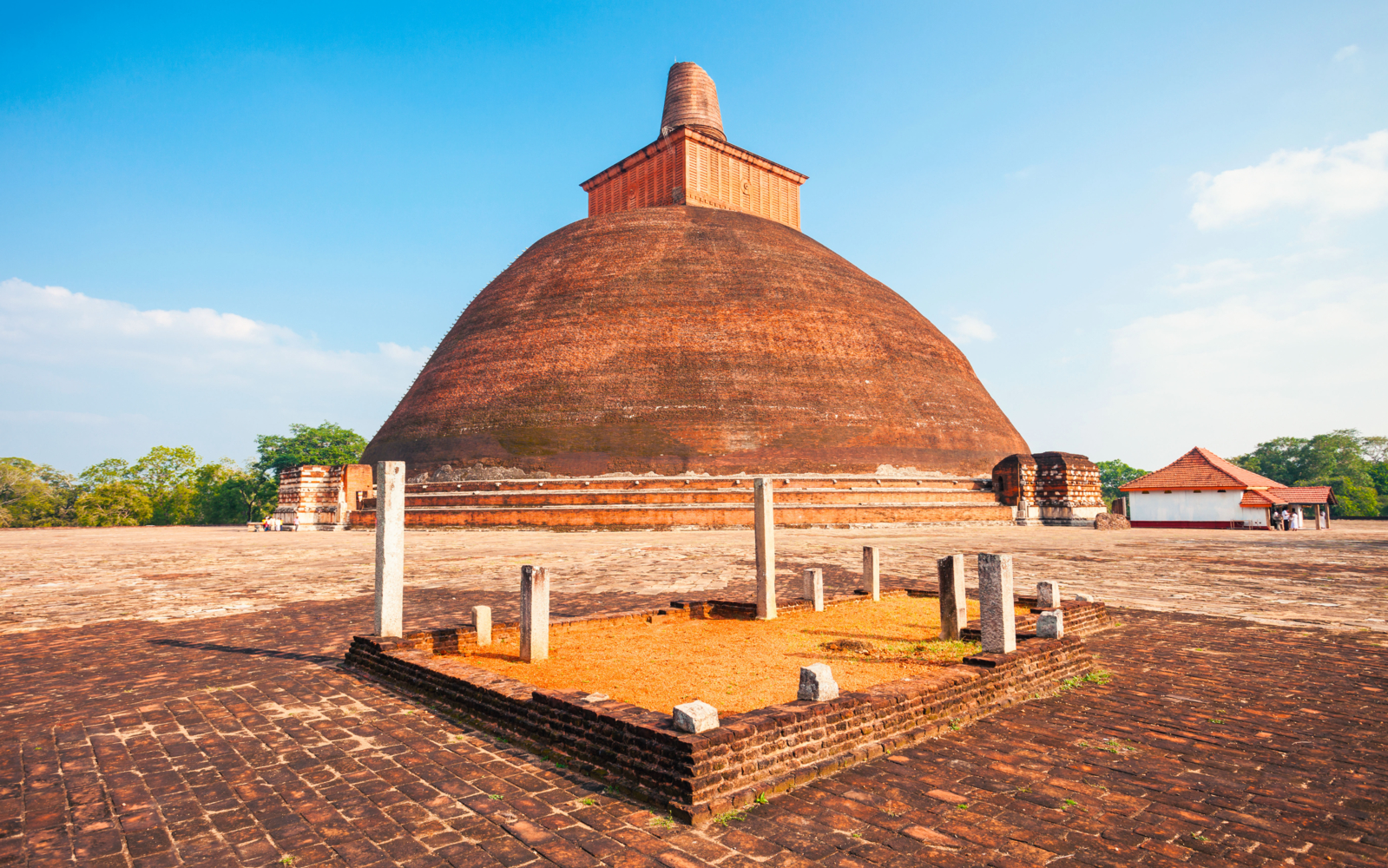 Descubrir las majestuosas ruinas del reino de Anuradhapura | Evaneos