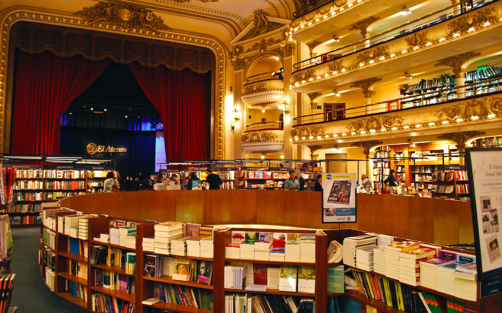 Sumergirte en las obras de la librería El Ateneo Grand Splendid | Evaneos