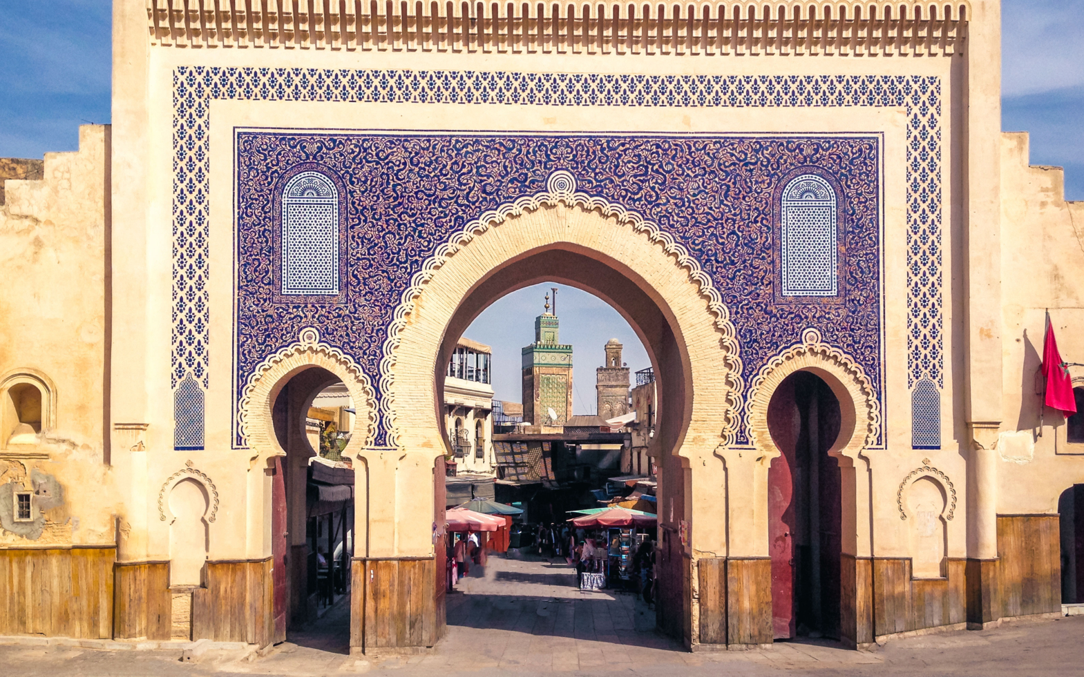 Se balader dans la ville de Fès, la splendide cité impériale marocaine ...