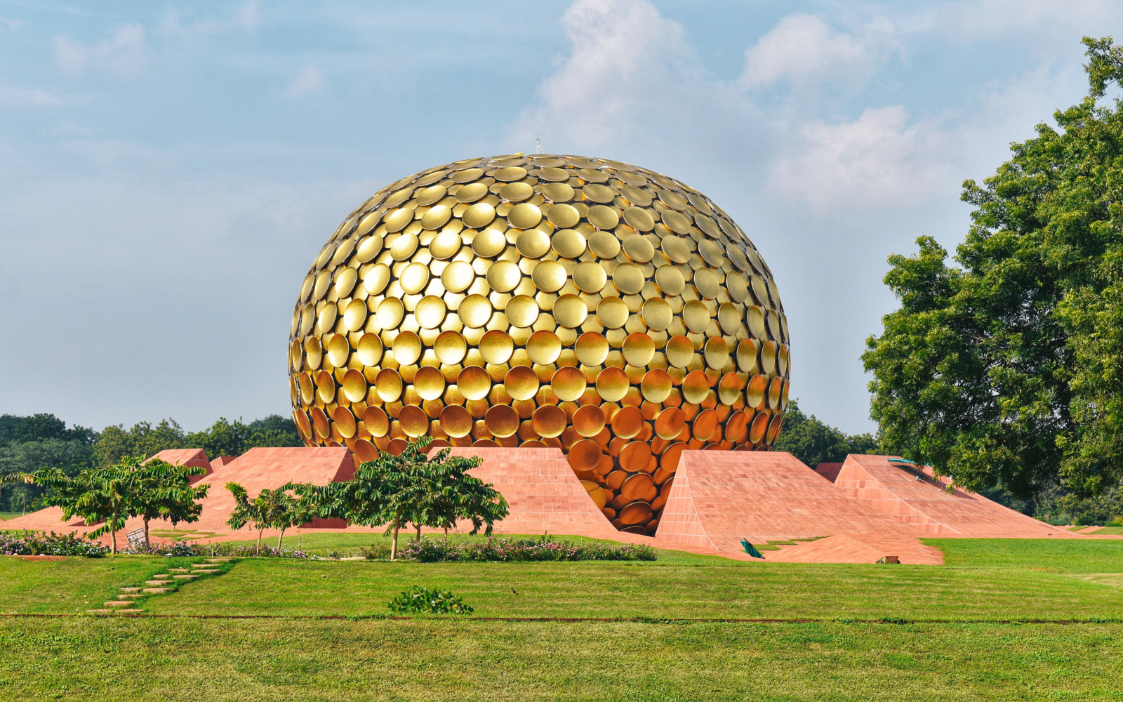 Die experimentelle Stadt Auroville in Südindien entdecken | Evaneos