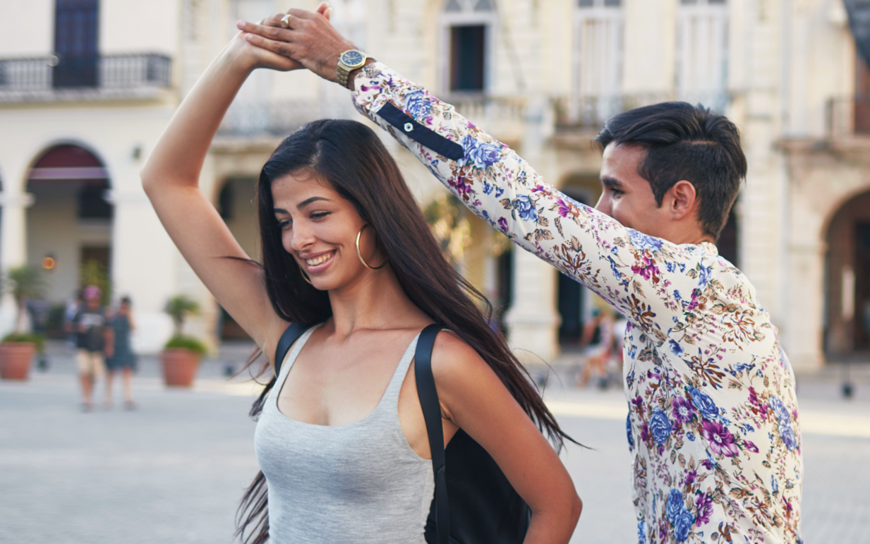 Muovi i tuoi primi passi di salsa, il ballo più diffuso a Cuba | Evaneos
